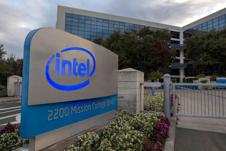 » Intel veut enrichir ses riches actionnaires grâce à l’argent public